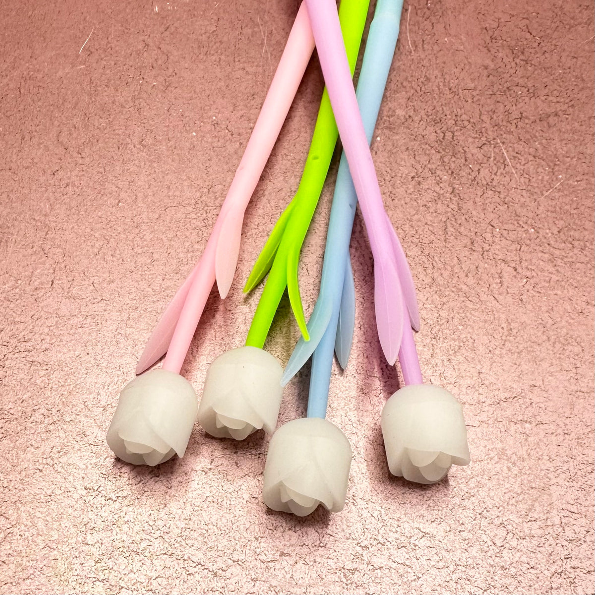 Tulip Pen | Dwell and Adorn